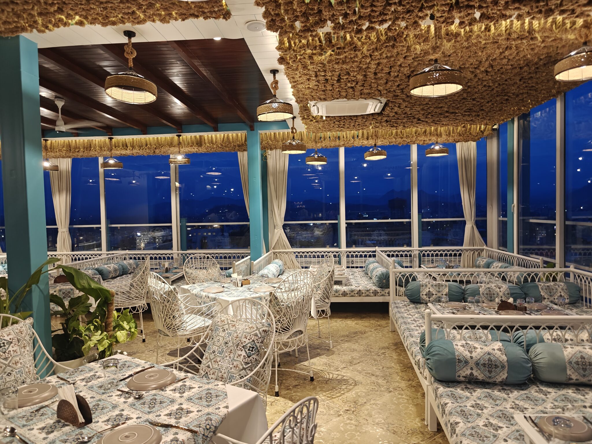 Lake View Restaurant | Pure Veg Restaurant in Udaipur | Rooftop Dining